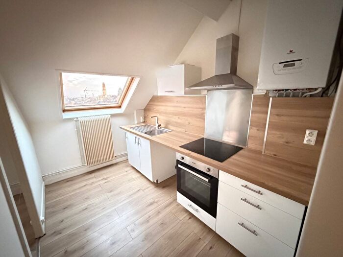 Henriville, Amiens : Appartement 2 pièces à louer