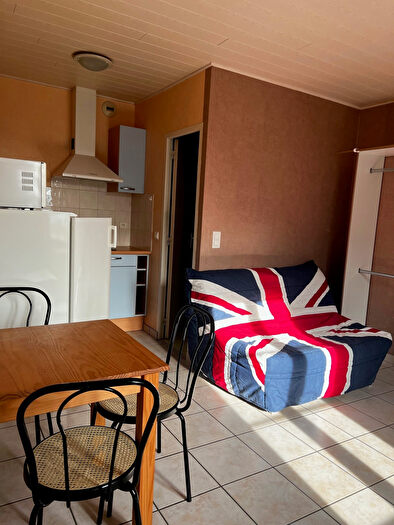 Appartement à louer - Aurillac, Stade, Alouettes, Massigoux - 1 pièce