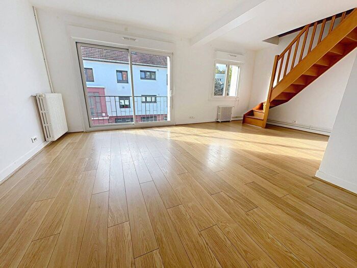 Rueil-Malmaison - Appartement 6 pièces à louer