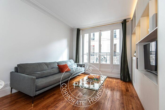 Appartement à louer - Gros Caillou, Paris ème arrondissement - 2 pièces - 1 chambre