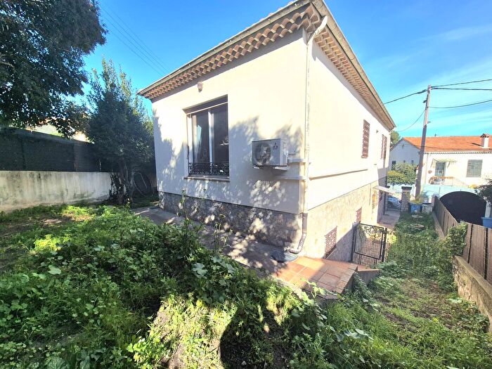 Maison à vendre - Cannes, Petit Juas - 7 pièces - 5 chambres