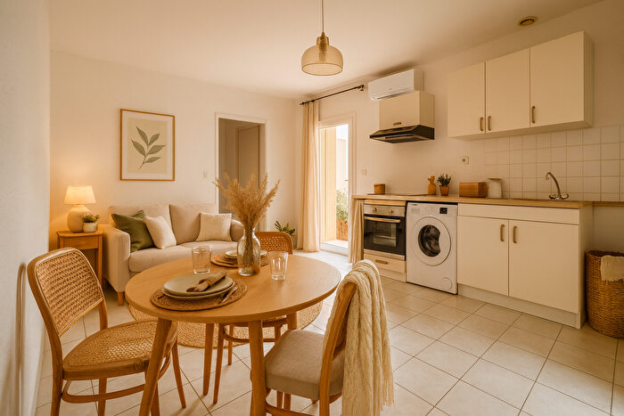 Appartement à louer - Aix-en-Provence, Les Milles - 3 pièces - 2 chambres