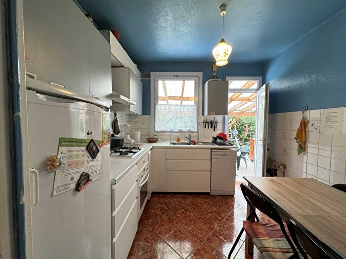 Appartement à louer - Bures-sur-Yvette - 1 pièce