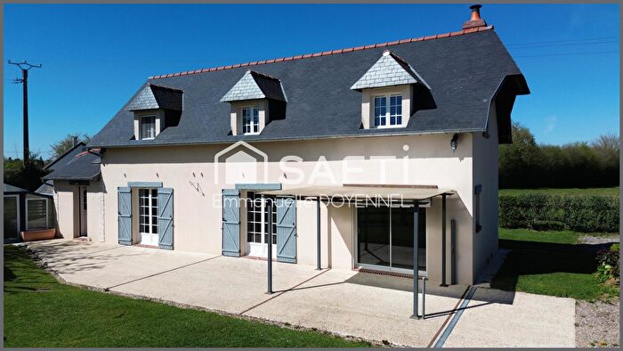 Maison 4 pièces à vendre - Saint-Cyr-du-Ronceray