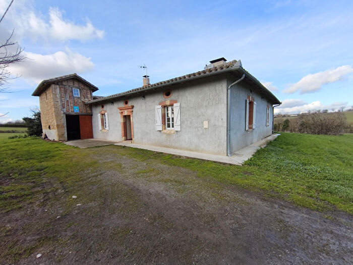 Maison à vendre - Clermont-Savès - 7 pièces - 4 chambres