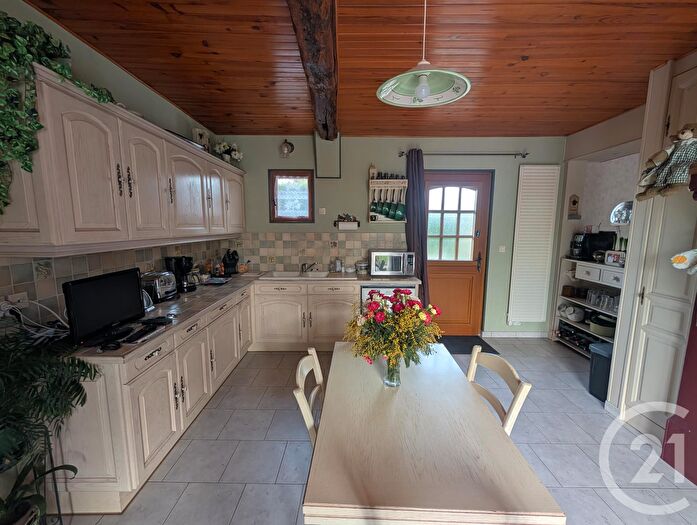 Maison à vendre - Néville - 10 pièces - 6 chambres