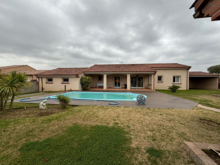 Maison à vendre - Eaunes - 4 pièces - 3 chambres