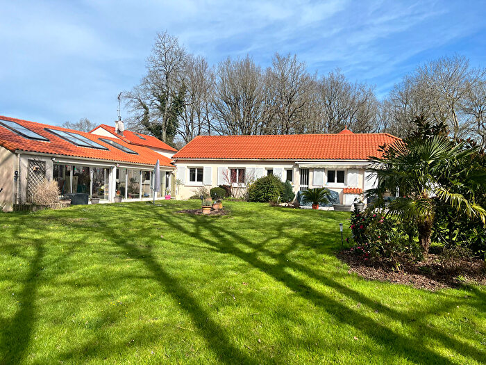 Maison 8 pièces à vendre - Le Cellier