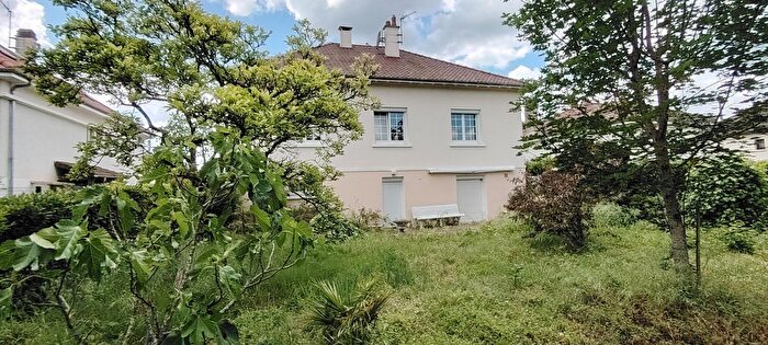 Châtellerault, Sud Ouest : Maison 6 pièces à vendre