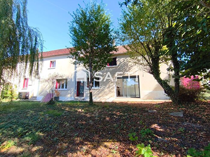 Maison 6 pièces à vendre à Noisy-Rudignon