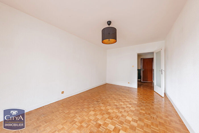 Clermont-Ferrand, Vallières, Sallins, Poncillon : Appartement 3 pièces à vendre