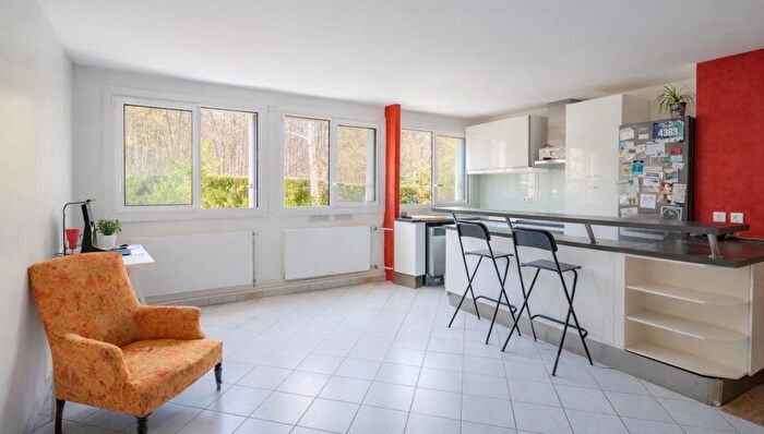 Appartement à vendre - Sèvres, Les Bruyères - 3 pièces - 2 chambres