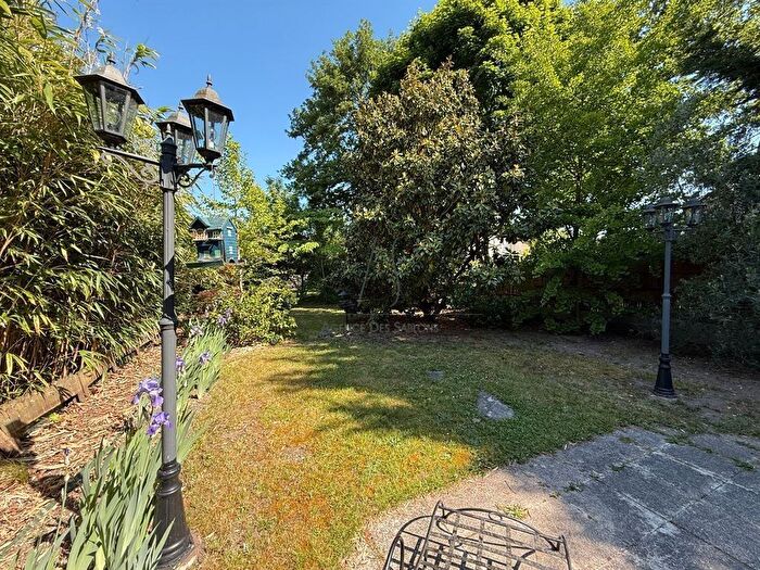 Maison à vendre - Le Vésinet - 5 pièces - 3 chambres