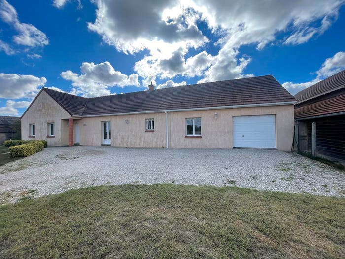 Maison 7 pièces à Quiers-sur-Bézonde, à vendre