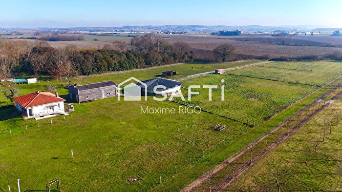 Maison à vendre - Virazeil - 7 pièces - 4 chambres