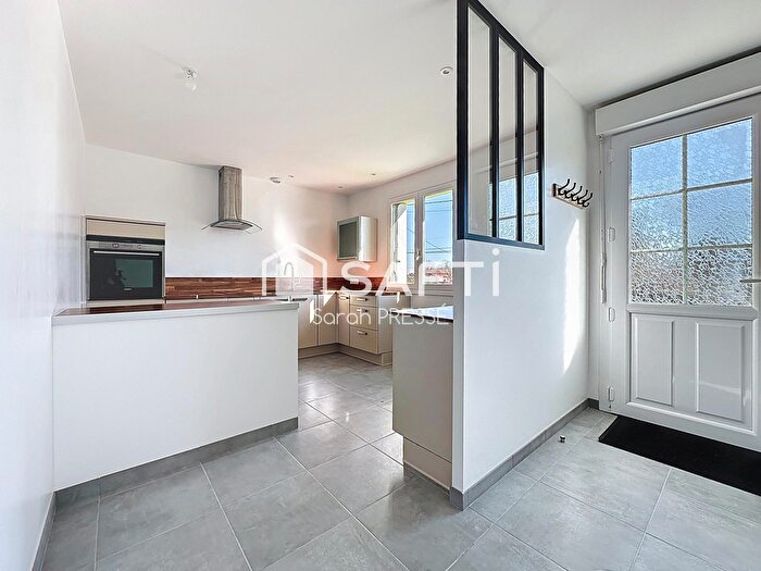 Maison à louer - Champtoceaux - 4 pièces - 3 chambres