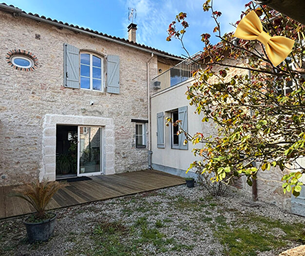 Maison à vendre - Charroux - 5 pièces - 4 chambres