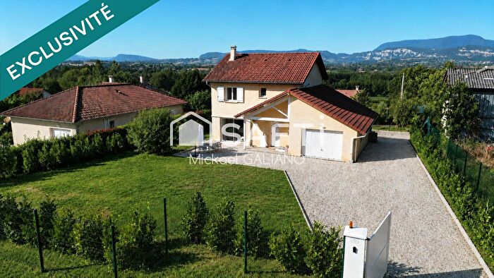 Maison 5 pièces à vendre à Saint-Jean-d'Avelanne