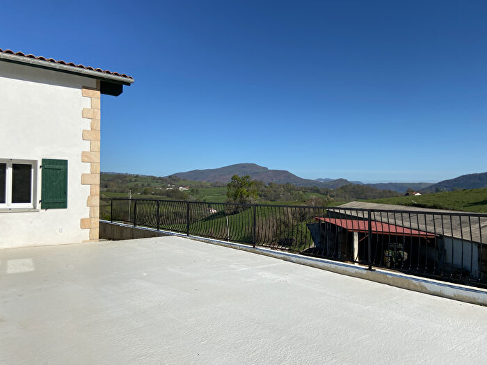 Appartement à louer - Uhart-Cize - 3 pièces - 2 chambres