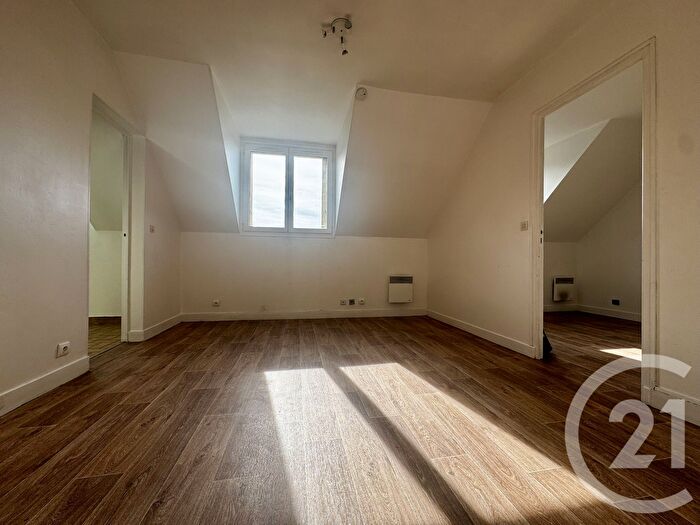 Saint-Arnoult-en-Yvelines - Appartement 2 pièces à vendre
