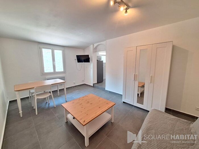 Appartement 1 pièce à louer - Cournon-d'Auvergne, Centre-ville, Vieux Bourg