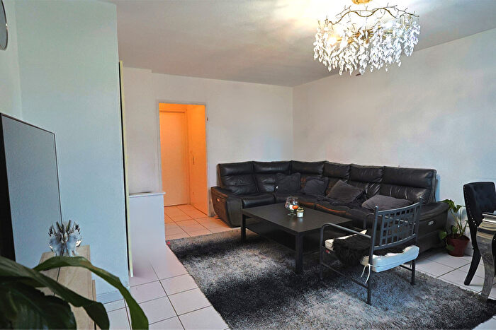 Appartement à vendre - Saint-Pierre-des-Corps, Vieux Saint-Pierre - 3 pièces - 2 chambres