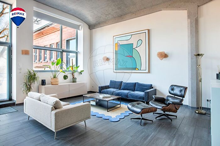 Appartement à vendre - Mulhouse, Bourtzwiller - 7 pièces - 5 chambres