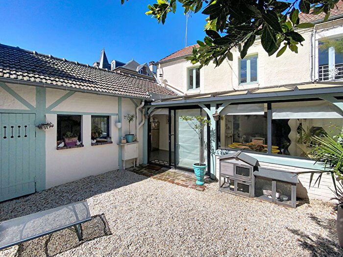 Maison 3 pièces à vendre - Cabourg, Centre-ville, Clos Pasteur, Cap Cabourg