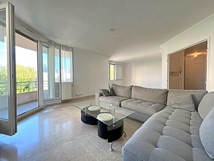 Appartement 4 pièces à Saint-Étienne, Saint-Roch, Vivaraize, Valbenoite, Centre Deux, à vendre