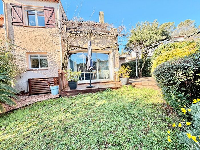 Maison à vendre - Valbonne, Village - 4 pièces - 3 chambres