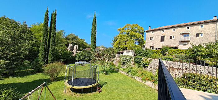 Maison à vendre - Sauve - 17 pièces - 10 chambres