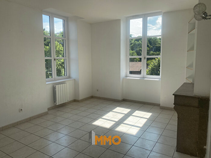 Appartement 3 pièces à Fleurieux-sur-lArbresle, à louer