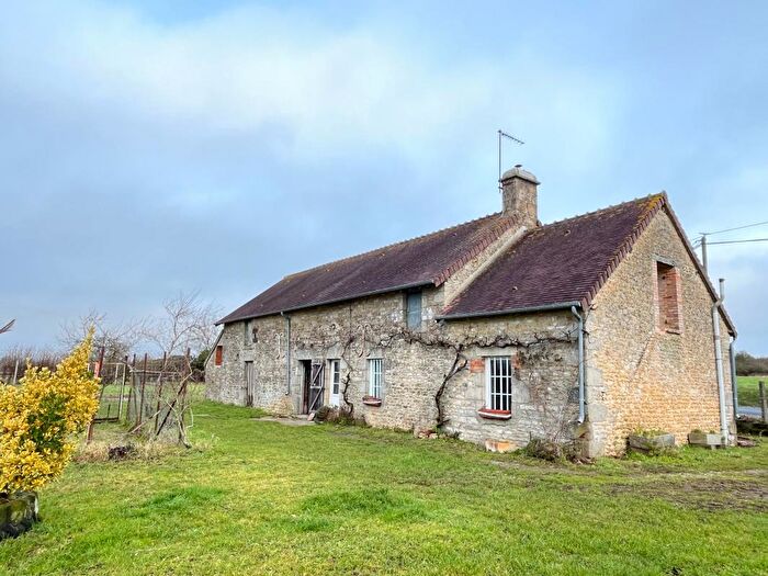 Maison à vendre - Semallé - 2 pièces - 1 chambre