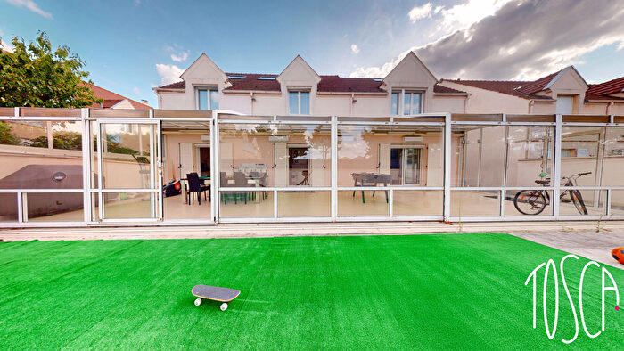 Maison à vendre - Thiais, Proche Choisy - 8 pièces - 5 chambres