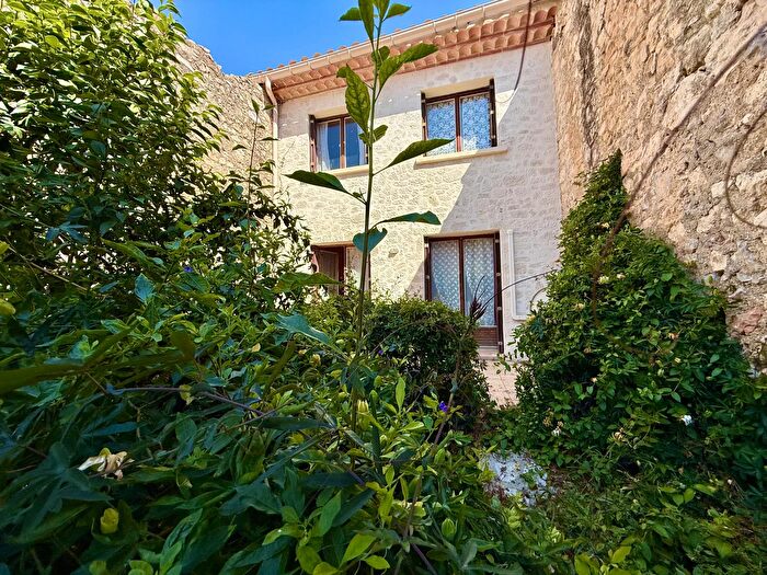 Maison 9 pièces à Roquefort-des-Corbières, à vendre