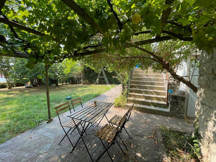 Duconteria-Jai Alai-Stade, Saint-Jean-de-Luz : Appartement 4 pièces à louer
