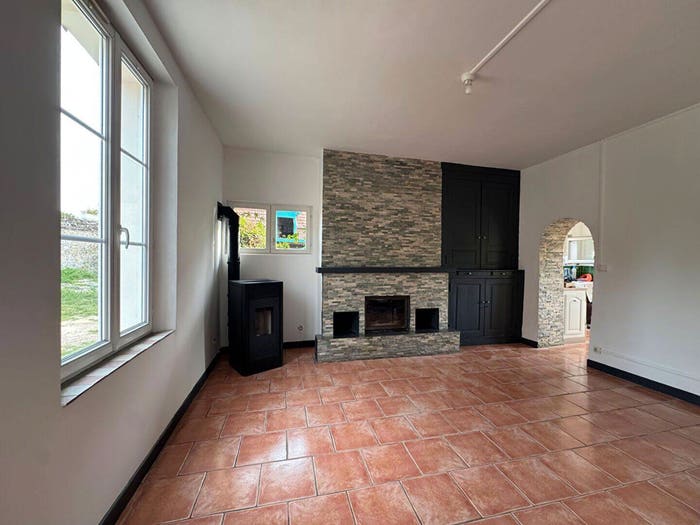 Maison 6 pièces à Hermes, à louer