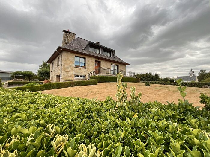 Maison 6 pièces à vendre à Pleugueneuc