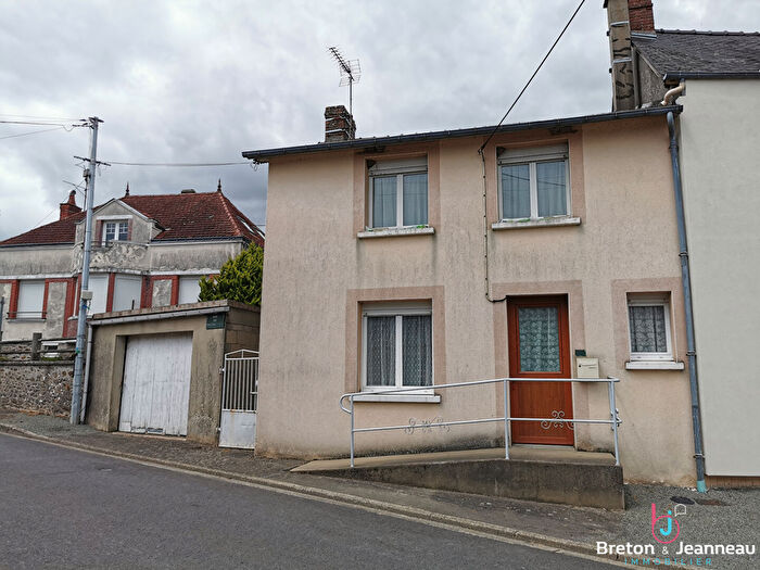 Maison 3 pièces à Loupfougères, à vendre