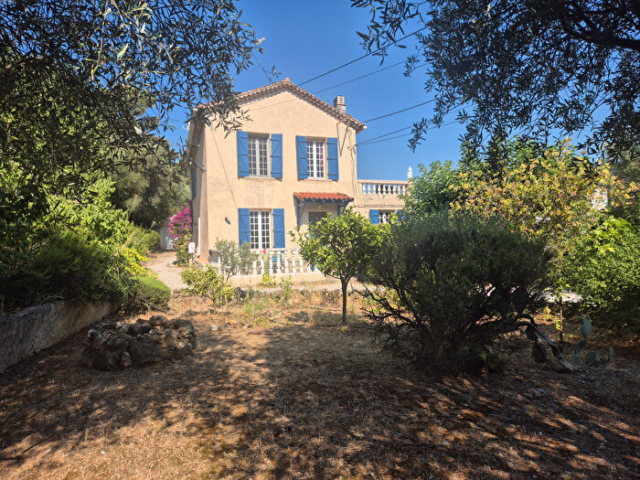 Toulon, Valbertrand : Maison 7 pièces à vendre