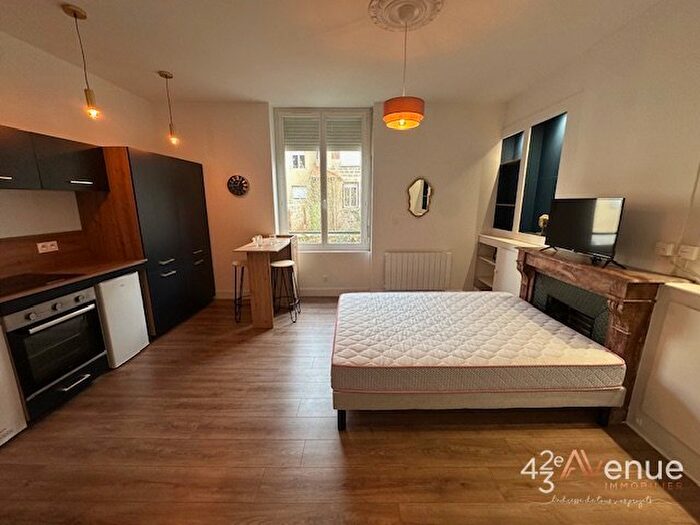 Appartement 1 pièce à louer à Saint-Étienne, Saint-Roch, Vivaraize, Valbenoite, Centre Deux