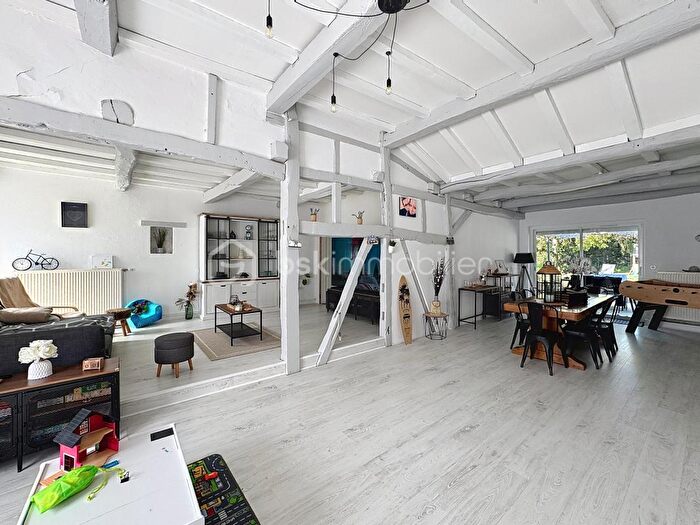 Maison à vendre - Pontailler-sur-Saône - 5 pièces - 3 chambres