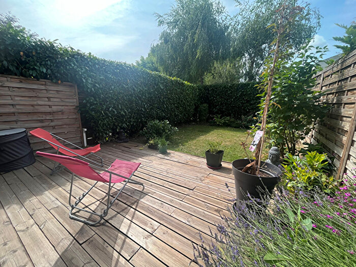 Maison à vendre - Montigny-le-Bretonneux, Le Village - 4 pièces - 3 chambres