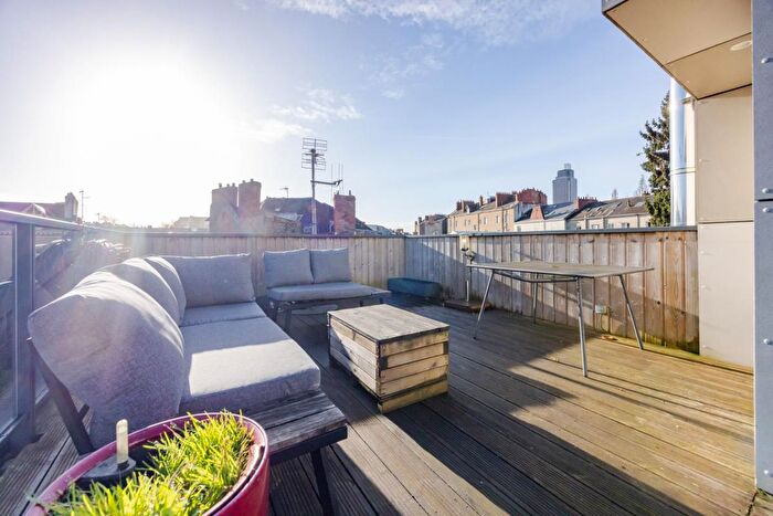 Maison à vendre - Nantes, Hauts-Pavés, Saint-Pasquier, Saint-Félix, Université - 4 pièces - 3 chambres