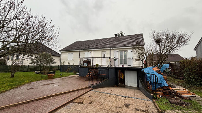 Maison à vendre - Varennes-Vauzelles - 7 pièces - 5 chambres