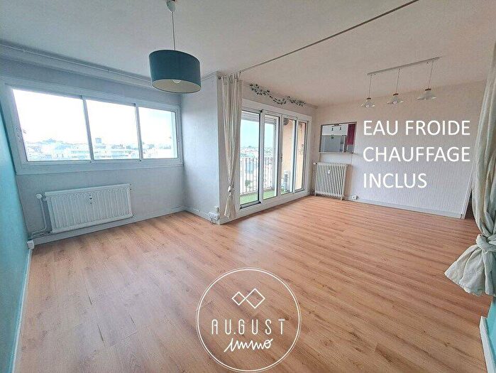 Centre-Halles Carnot, Limoges - Appartement 3 pièces à louer