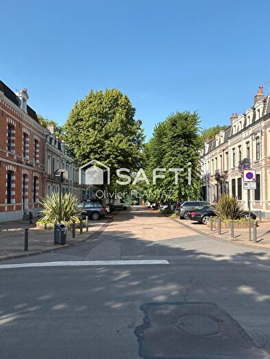 Béthune, Centre-ville : Maison 12 pièces à vendre