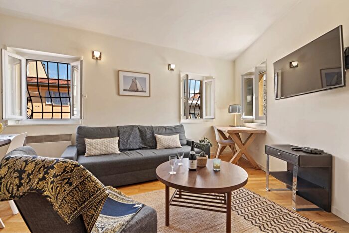 Nice, Vieux Nice - Appartement 3 pièces à vendre