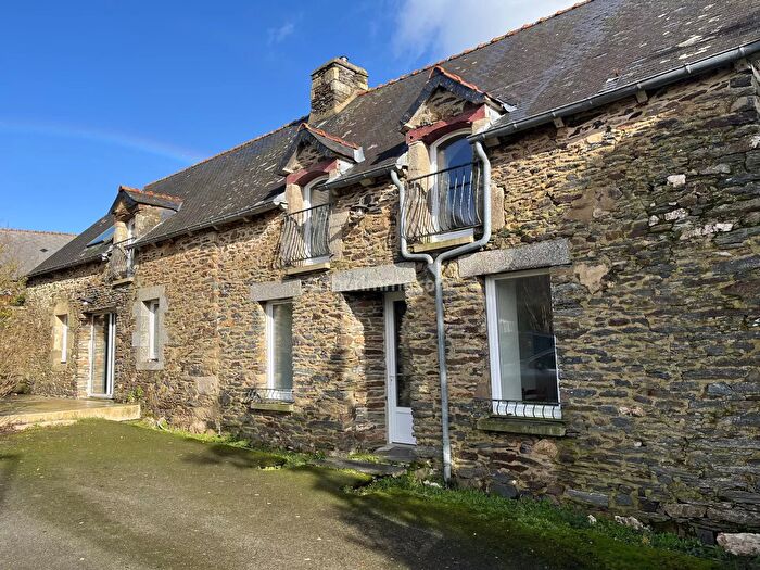 Maison à vendre - Allineuc - 5 pièces - 4 chambres