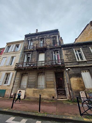 Appartement 4 pièces à Bordeaux, Victoire, Sainte-Eulalie, à louer